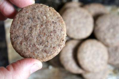 How to Make Birch Bark Flour (Plus Birch Shortbread Cookies ...